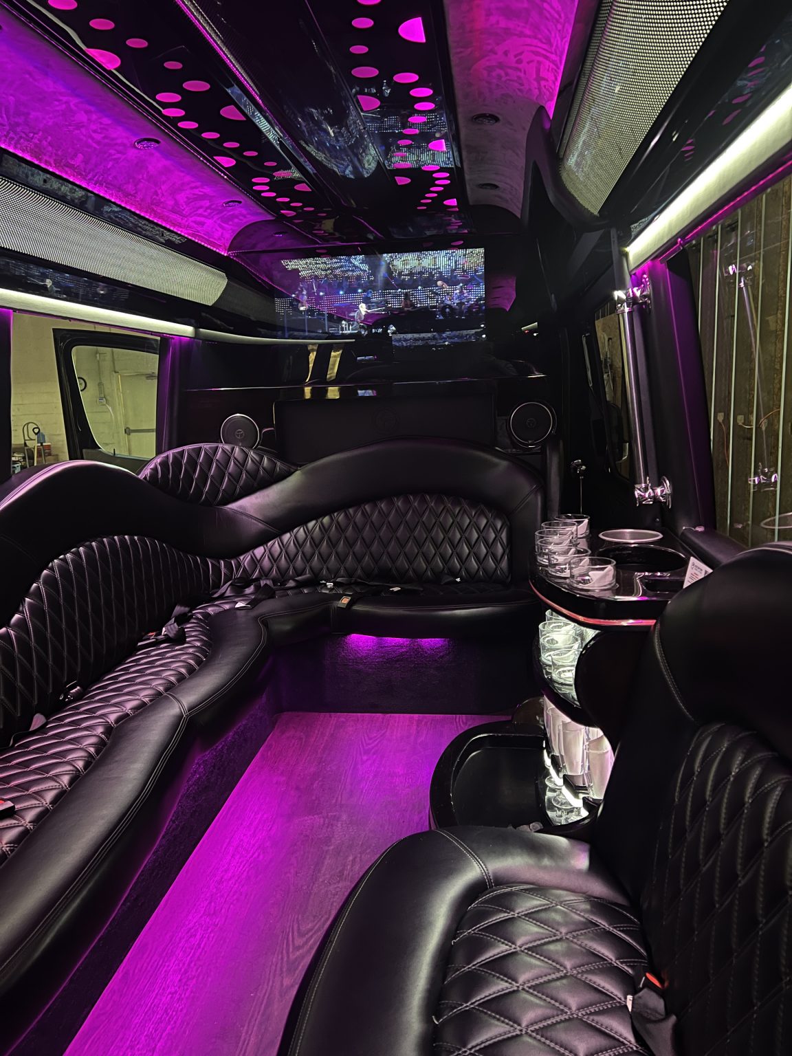 Fleet - Luxury Limousine Service